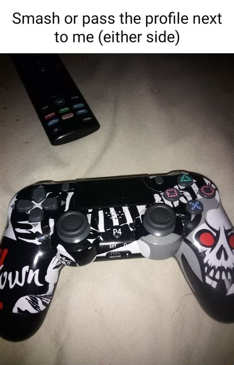 Smash Or Pass The Profile Next To Me Either Side Ifunny