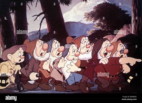 Snow White And The Seven Dwarfs 1937 Animated Credit Disney Ssnw