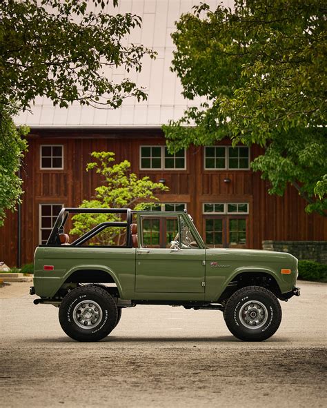 Boxwood Green Restored Bronco Classic Ford Broncos Classic Bronco