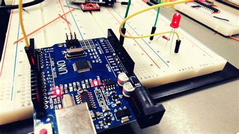 pythonArduino シリアル通信で数値をやりとり 廃材連盟