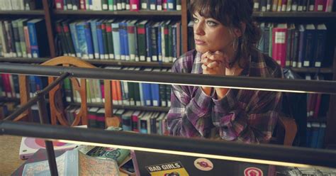 Netflix Avanza Im Genes Del Final De Sex Education Onda Vasca