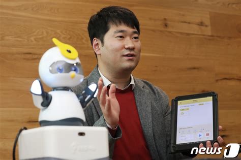 스타트up 죽은 새 같다 충격에 사업 접을 생각도지금은 코끝이 찡