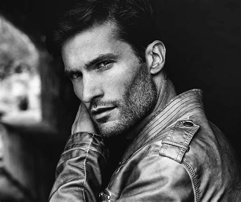 Alejandro Guinot R Ladyboners