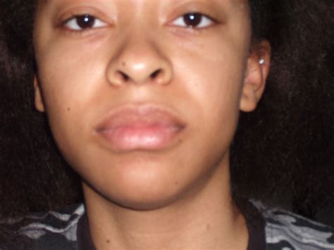 Elay Tv 🏼 In 2022 Indian Nose Ring Nose Ring Jorja Smith