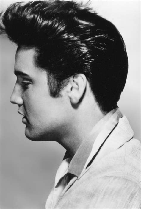Elvis Presleys Pompadour Elvis Hairstyle Elvis Presley Hair Elvis Presley Photos