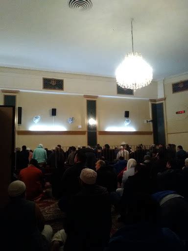 Mosque Muslim Community Center Reviews And Photos 4380 N Elston Ave