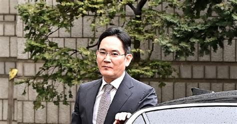 [포토]법정 향하는 이재용 삼성전자 회장