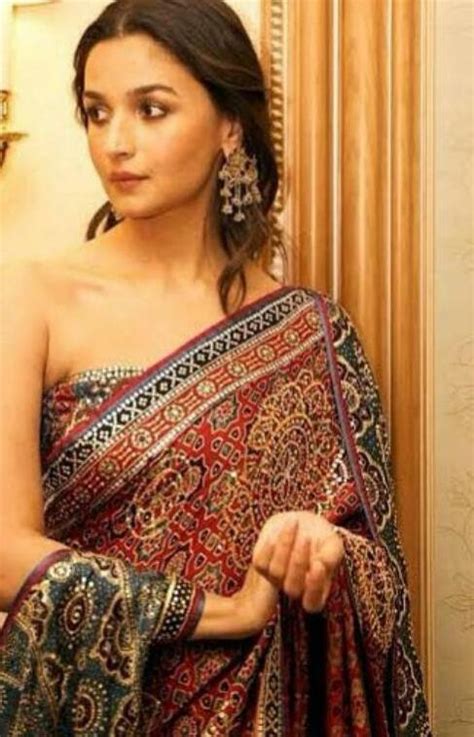 बॉलीवुड में गर्ल पावर आलिया भट्ट ने मार्ग प्रशस्त करने वाली अभिनेत्रियों की सराहना की