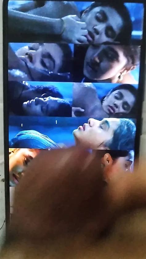 Young Bitch Actress Krithi Shetty Cum Tribute On Her Face Gay Man Man