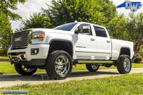 White Gmc Sierra Lifted
