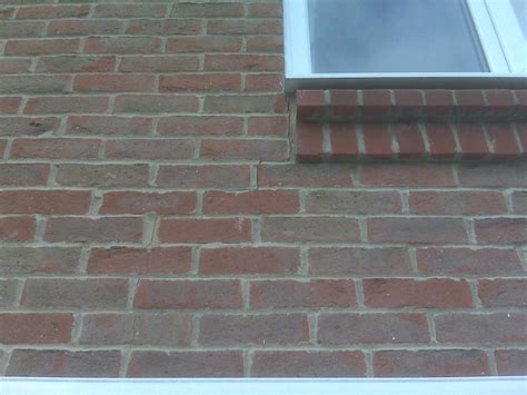 Brickwork Crack Dodgy Window Or Subsidence Diynot Forums