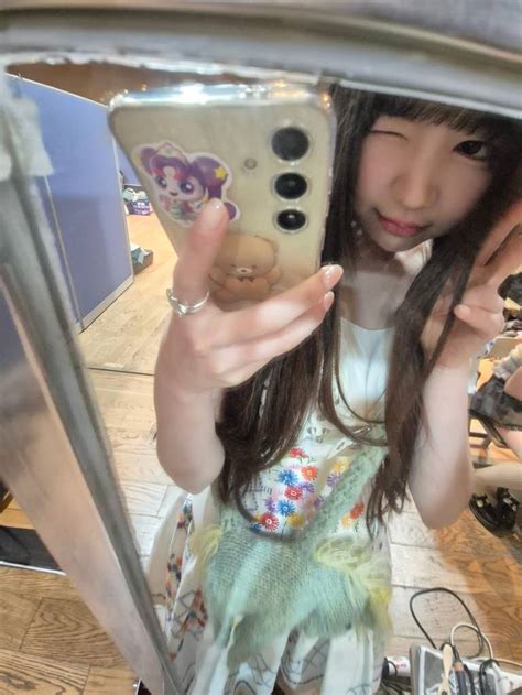 Hearts2hearts Community Post 안녕하세요 하츄분들~ 예온입니다😊 오늘 인기가요까지 The Chase 2주 차 활동이 끝났습니다 엊그제가 데뷔