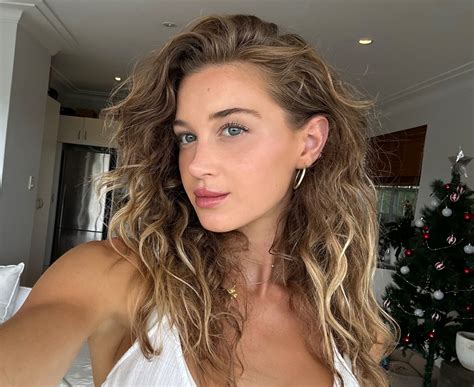 Lily Lilybowman • Instagram Photos And Videos