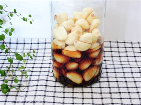 깐마늘장아찌담그는법 이것 넣어 약이 되는 마늘장아찌만들기