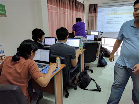 อบรม Basic Android Programming ไอทีจีเนียส เอ็นจิเนียริ่ง จำกัด สถาบันสอนทำเว็บไซต์ เรียนทำ