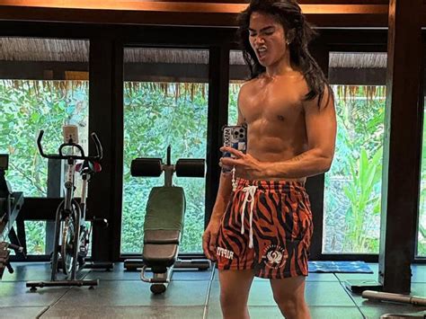 Bretman Rocks Fun Filled Philippines Vacay
