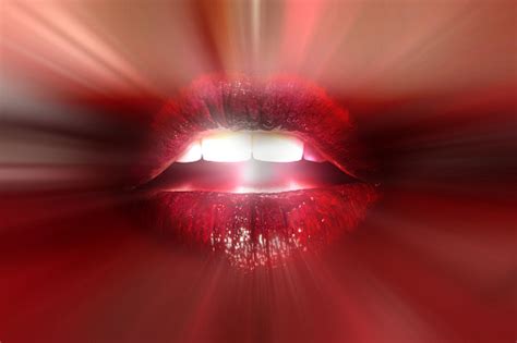 입술 럭셔리 배경입니다 어두운 붉은 립스틱 흐린된 빛 여성 입술 하얀 치아 하얀 이빨 미소의 화장품 미용 메이크업 개념입니다 빨간 백색 입입니다 얼굴의 분리 부분 관능에