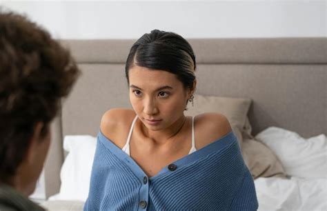 5 Signs He Is Bored Sexually Quietyearning