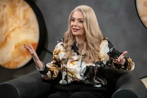 Георги Тошев освободен Венета Райкова остава Площад Славейков