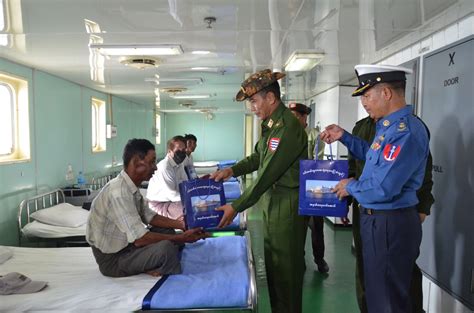 တပ်မတော်ပင်လယ်သွားဆေးရုံ ရေယာဉ် သံလွင် ဧရာဝတီတိုင်းဒေသကြီး၊ ပုသိမ် မြို့နယ်အတွင်းရှိ ဒေသခံပြည