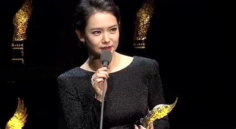 戚薇歌曲如果爱忘了如果爱忘了戚薇表达的是什么意思 随意云