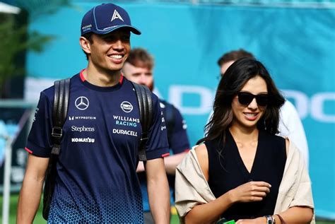 F1 Drivers Wives And Girlfriends Who Are Current Formula 1 Stars Dating