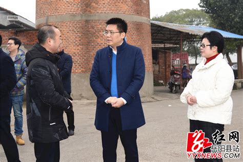 肖湘晖调研屠宰场选址工作