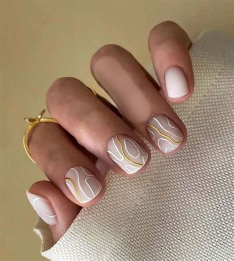 تصاویر ۱۰ مدل ناخن سفید دخترانه شیک و جدید را ببینید کاشت ناخن سفید