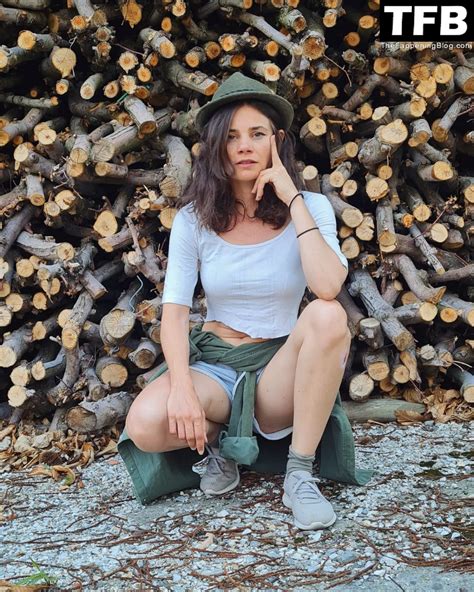 Joyce Ilg Sexy 23 Photos Thefappening