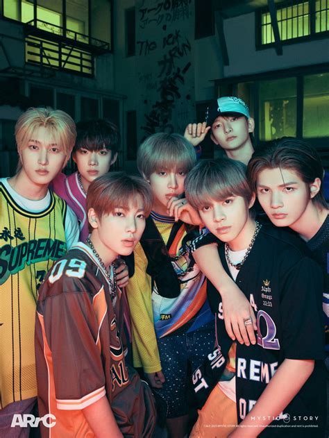 Weverse Arrc Image Arrc 아크 [𝗛𝗢𝗣𝗘] Photo Drop 1