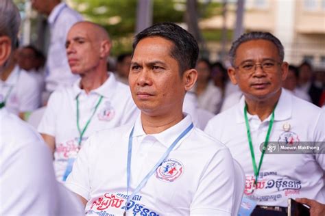 ចូលរួមបរិច្ចាគទាំងអស់គ្នា ដើម្បីទារក និងកុមារកម្ពុជា