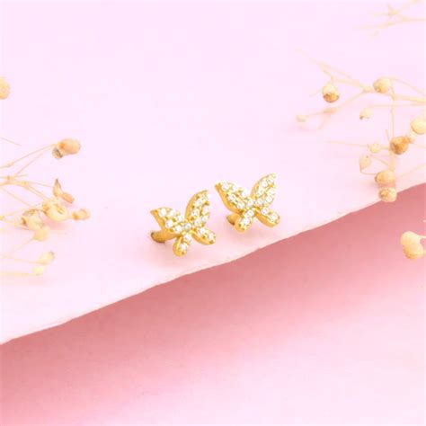 Golden Classic Solitaire Ring Francesca Gems