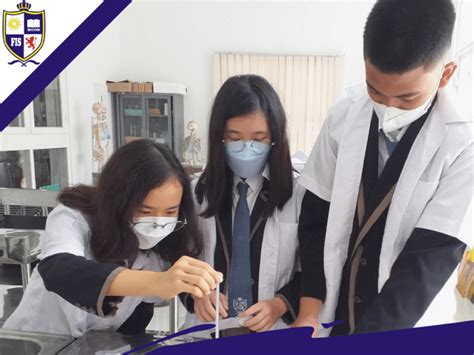 Secondary Program Focus Independent School Focus Independent School