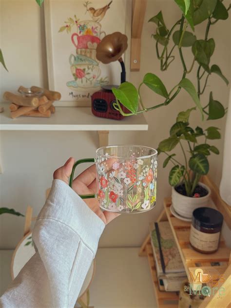 مج شفاف مورد