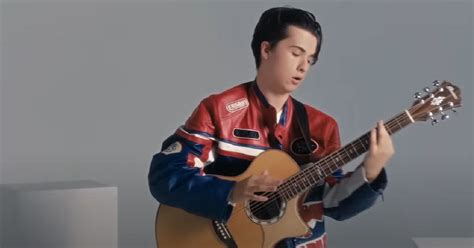 Ibanez Anuncia Violão Mrc10 Inspirado No Fenômeno Polonês Marcin