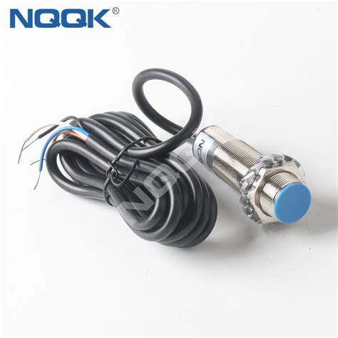 Proximity Switch Lm18 Pnp 5mm Inductive Sensor Yueqing Nqqk Electric Factory