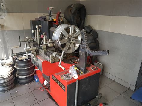 Прокатка и балансировка дисков — Volkswagen Polo Sedan 1 6 л 2011 года колёсные диски Drive2