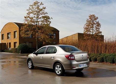 Рено Симбол - характеристики, комплектации, фото, видео, обзор