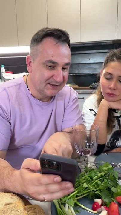 Увидел одноклассницу Youtube