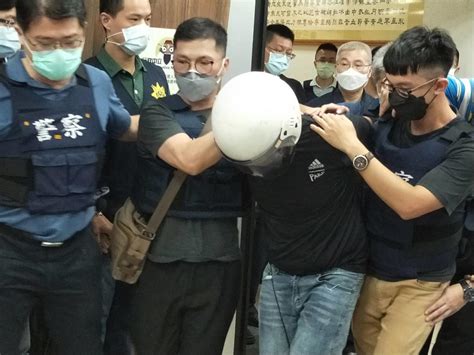 殺警犯嫌歷經17小時逃亡終落網 黃偉哲：沒有一絲喜悅