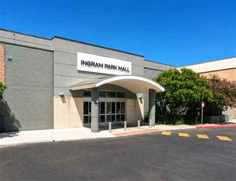 Ingram Park Mall In San Antonio Tx A Legendary Mall That Refuses To