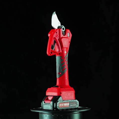 电动修枝剪刀充电式锂电剪修剪果树修枝剪 神器电剪子剪枝叶 阿里巴巴 电动修枝剪刀充电式锂电剪修剪果树修枝剪 神器电剪子剪枝叶 阿里巴巴