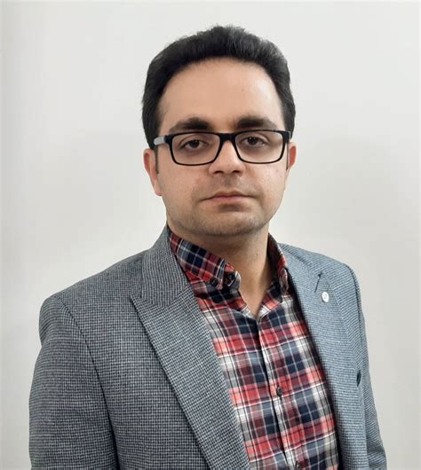 کادر آموزشی و علمی دوره دوم