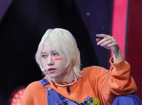 [ep 01 Class Test] Behind Photos Bing Hua Kpopping