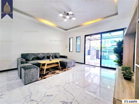 ขายทาวน์เฮ้าส์ พูนสินธานี 3 เคหะร่มเกล้า 64 ลาดกระบัง สวยพร้อมอยู่ ฟรีโอน Ennxo