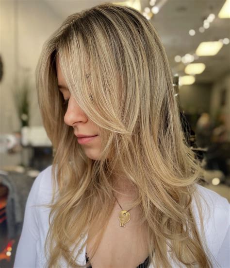 Стрижка Метелик для тонкого та позбавленого обєму волосся як виглядає модна зачіска Today Ua