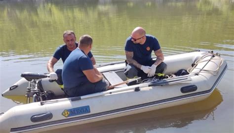 ПОЖАРНИКАРИТЕ ГО ИЗВЛЕКОА ТЕЛОТО НА УДАВЕНОТО МОМЧЕ По 29 годишникот се трагаше цела недела