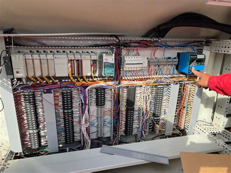 Controlador LÓgico Programable Plc Innova Más