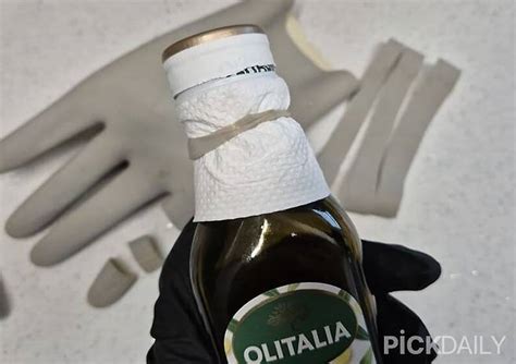 찢어진 고무장갑도 살림템 된다고수들이 쓰는 알짜 활용법 모음 픽데일리