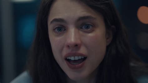 Screen Captures Mqo Wu Margaret Qualley Online Photo Gallery Margaret Qualley Photos